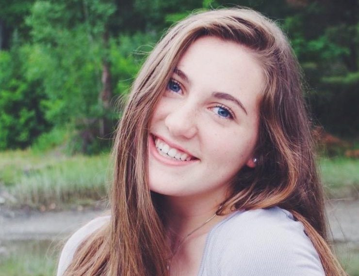 Grace Stone's Instagram, Twitter & Facebook on IDCrawl